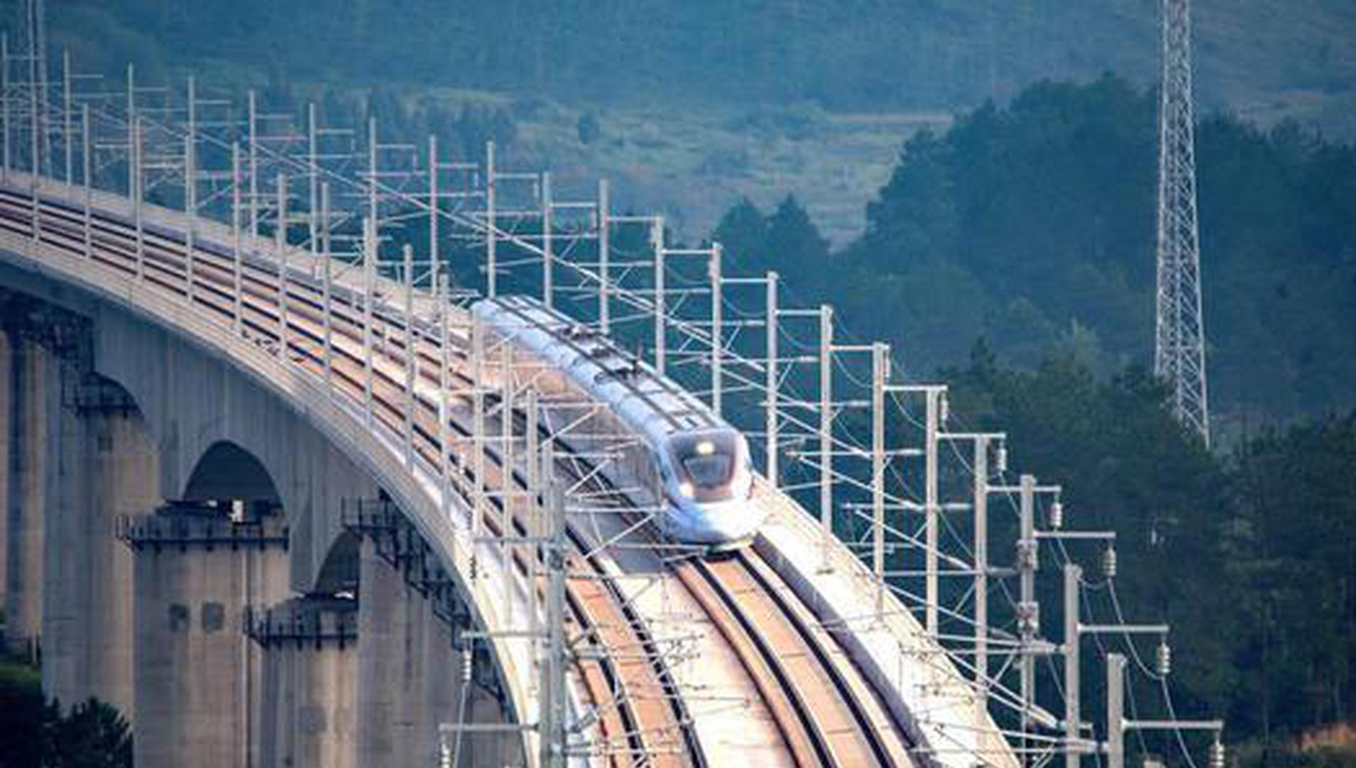 China's main railway network reaches 35,300 km